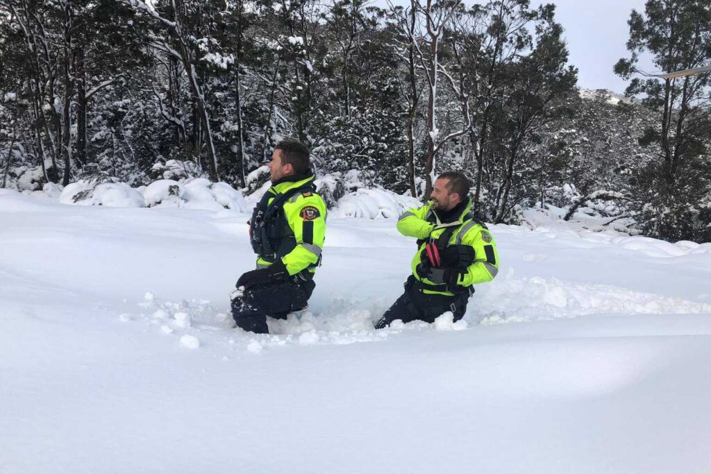 Rescue underway to save international tourists stranded at Cradle ...