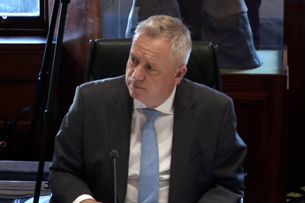 Tasmanian government targets 500 jobs in voluntary redundancy push ...