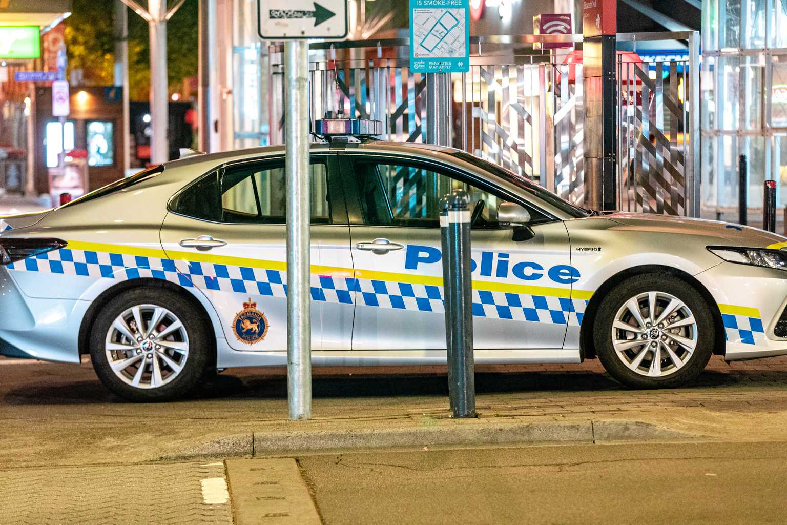 Good samaritan praised after man knocked to ground in Hobart mall ...