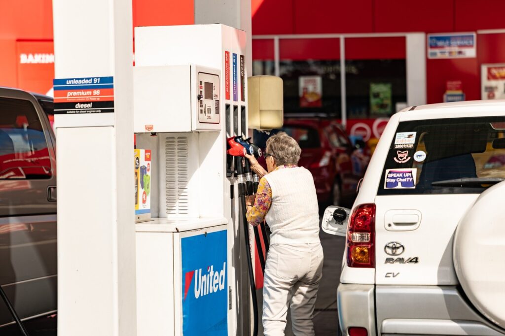 Tasmania’s fuel prices set to rise further as diesel hits $3.30 per ...