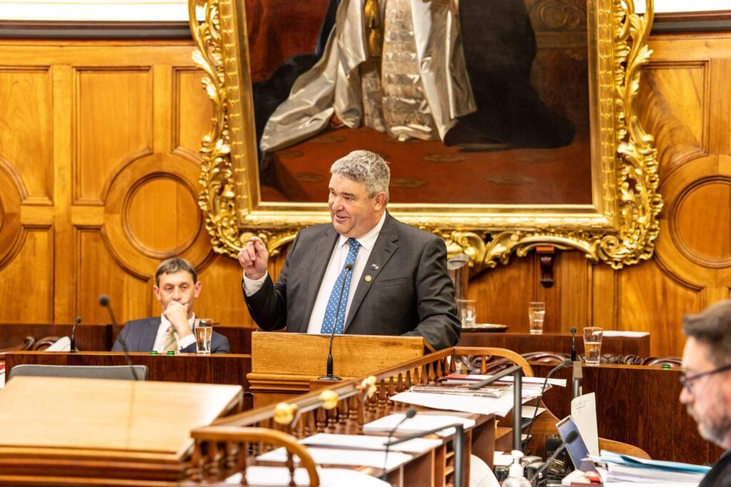 Federal government pressures Tasmania to join Help to Buy home scheme ...