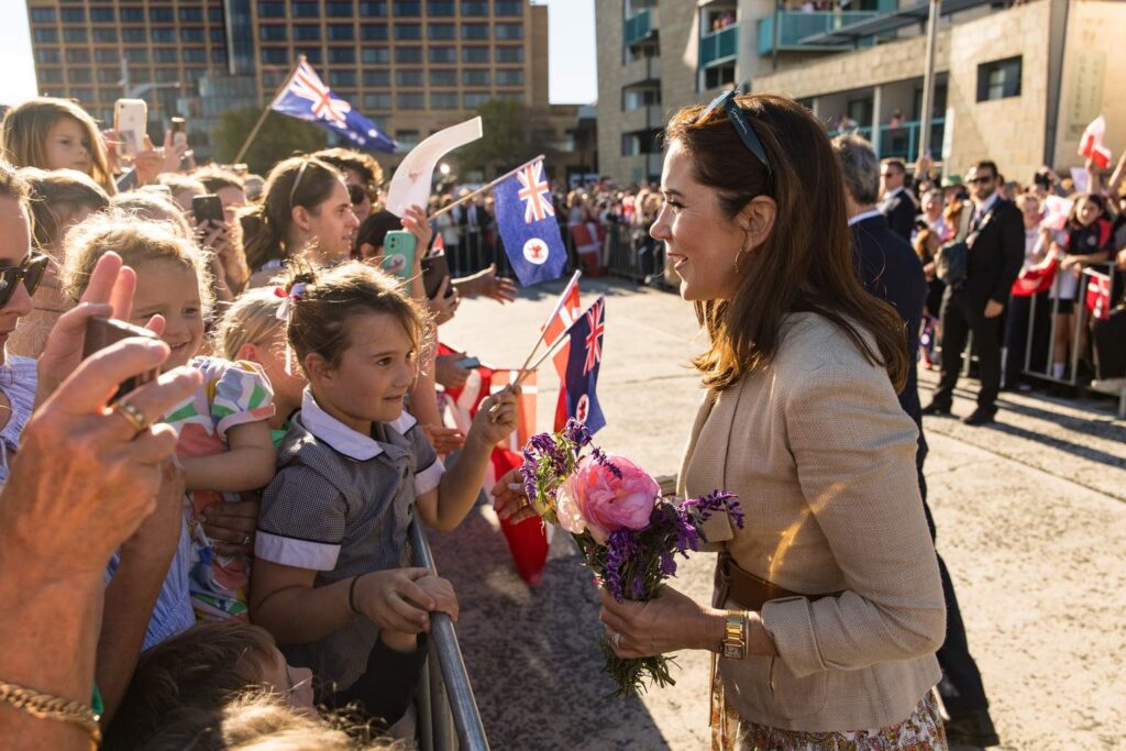 ‘She’s back home’: Tasmanians celebrate special memories of Queen Mary ...