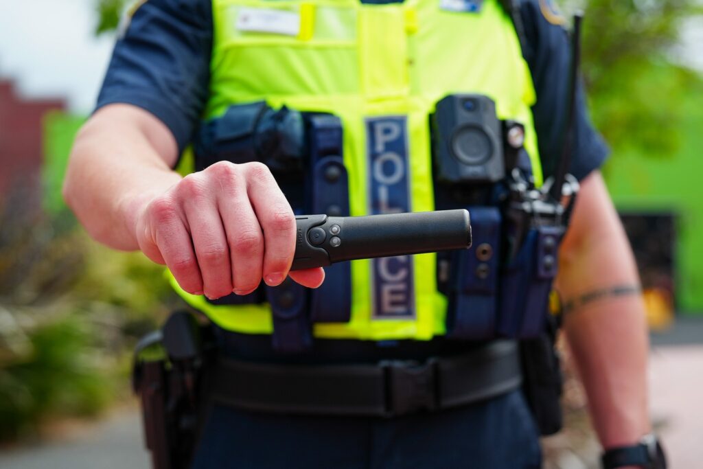New knife detecting wands donated to police after crowdfunding campaign ...