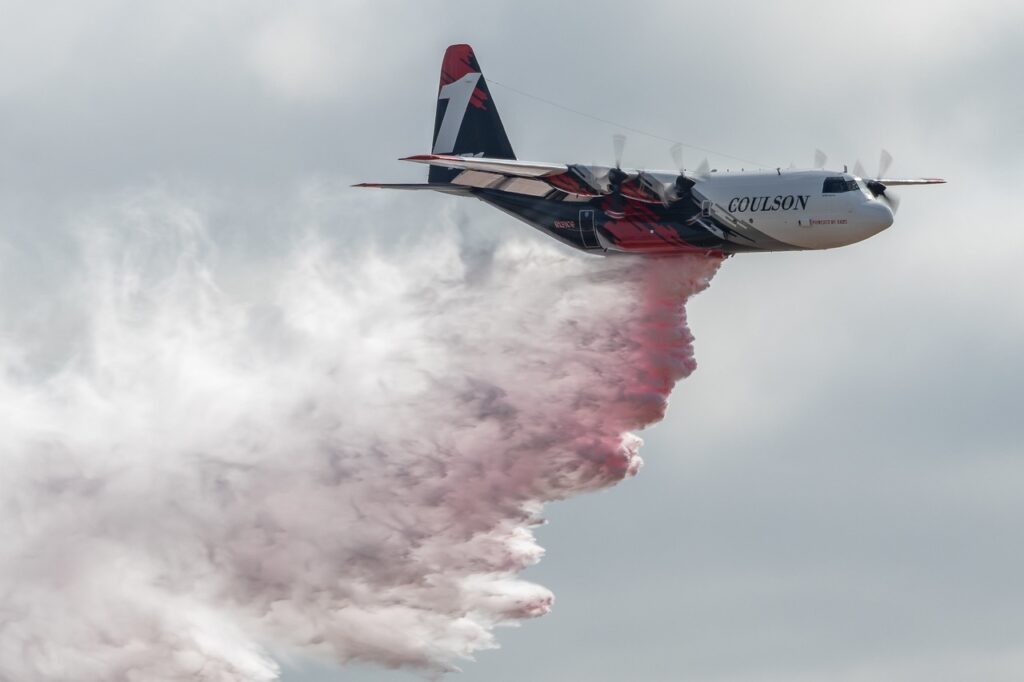 West Coast bushfires: NSW firefighting aircraft sent to protect ...