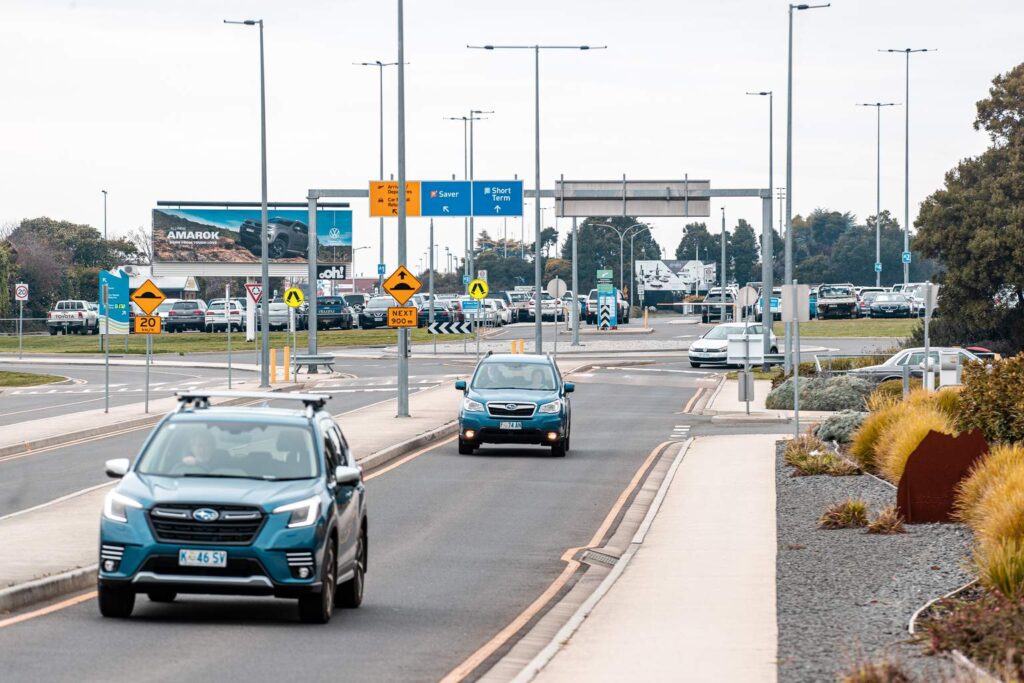 Holiday rush causes parking chaos at Launceston Airport - Pulse Tasmania