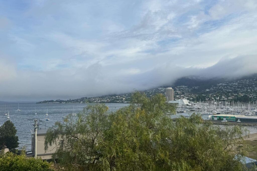 Bizarre sea fog covers south-east Tasmania from Hobart to Freycinet ...