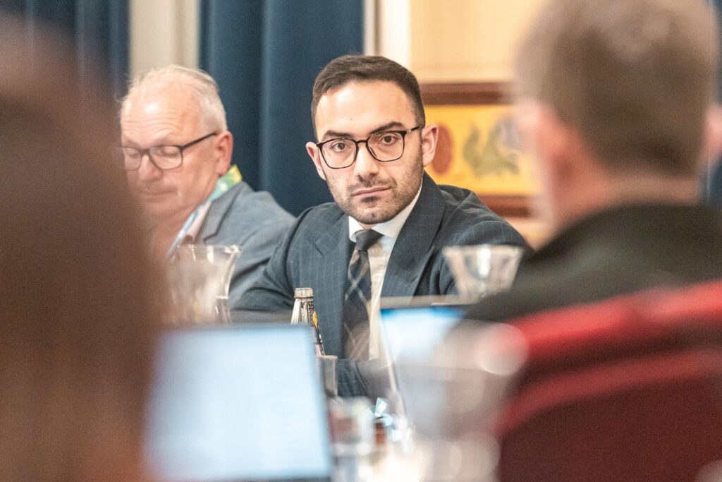 Behrakis booted as Ogilvie snatches final Clark seat by 180 votes ...