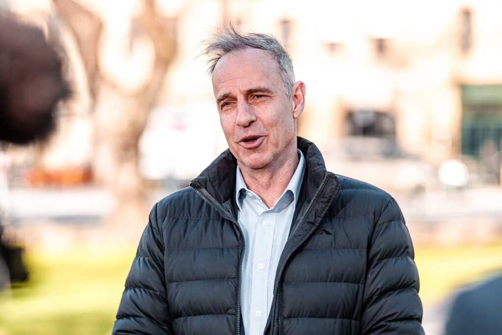 Larissa Waters: Bob Brown and Christine Milne welcome new Greens ...