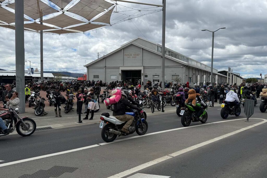 Riders roar through Hobart for 46th MRA Toy Run - Pulse Tasmania