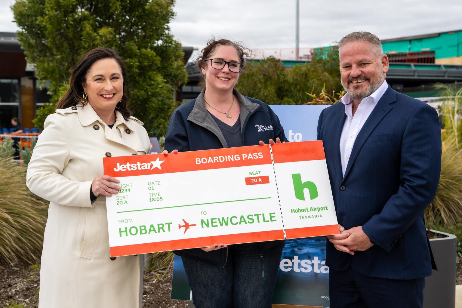 First direct flight between Newcastle and Hobart takes off - Pulse Tasmania