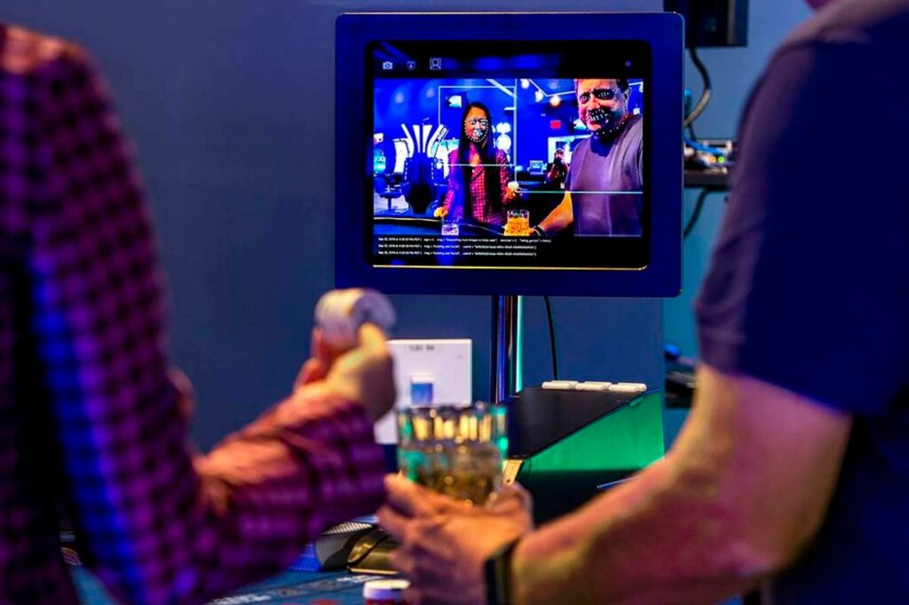 Tasmania unveils new gaming machine reforms after shelving player card ...
