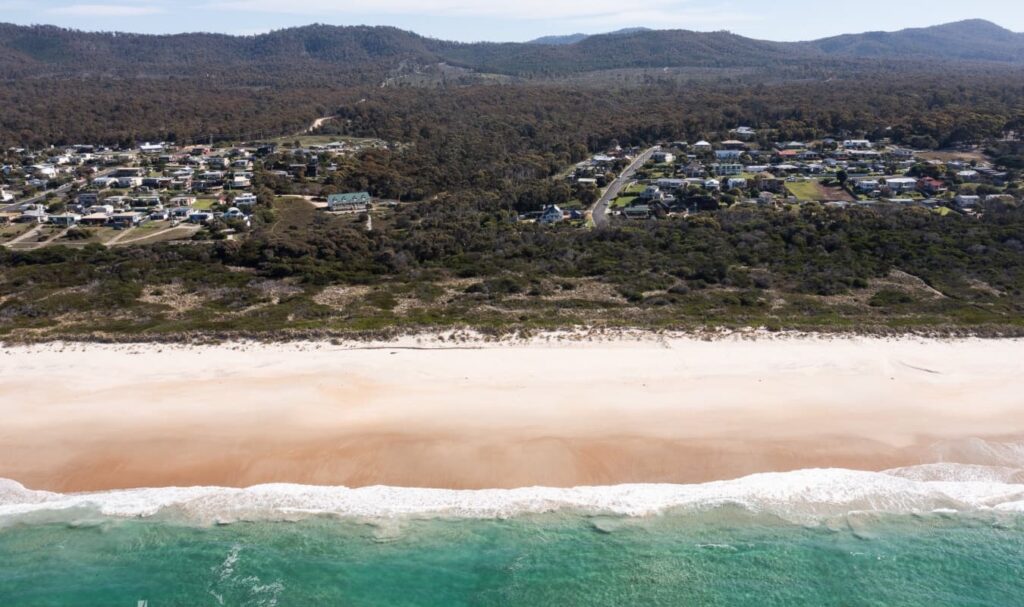 Two motorcyclists killed in crash on Tasmania’s east coast - Pulse Tasmania