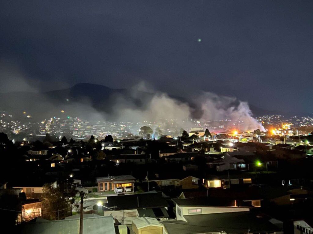 Hungry Jack’s restaurant engulfed in flames as firefighters rush to ...