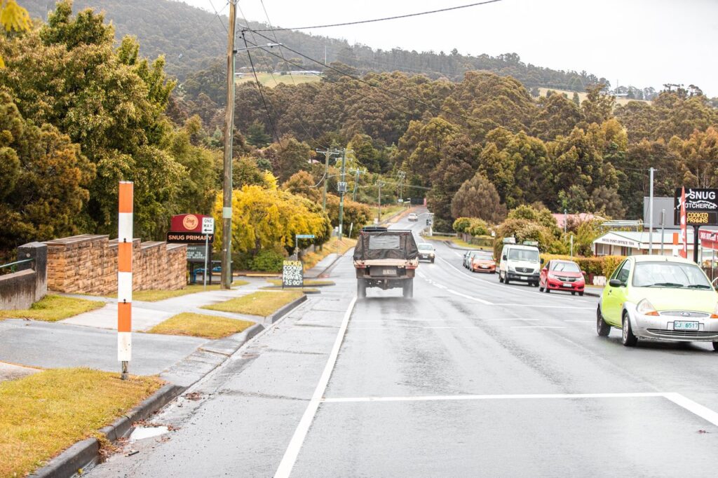 Car hits cow on Channel Highway south of Hobart - Pulse Tasmania