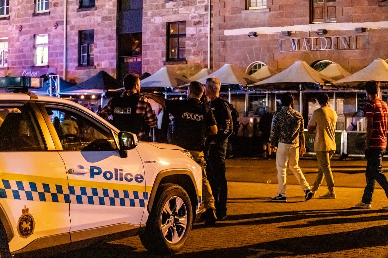 Hobart man avoids prison after alcohol-fuelled Salamanca punching spree ...