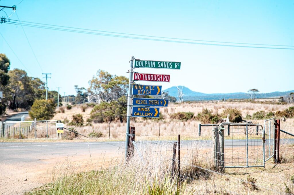 Bushfire warning: Dolphin Sands residents urged to monitor conditions ...