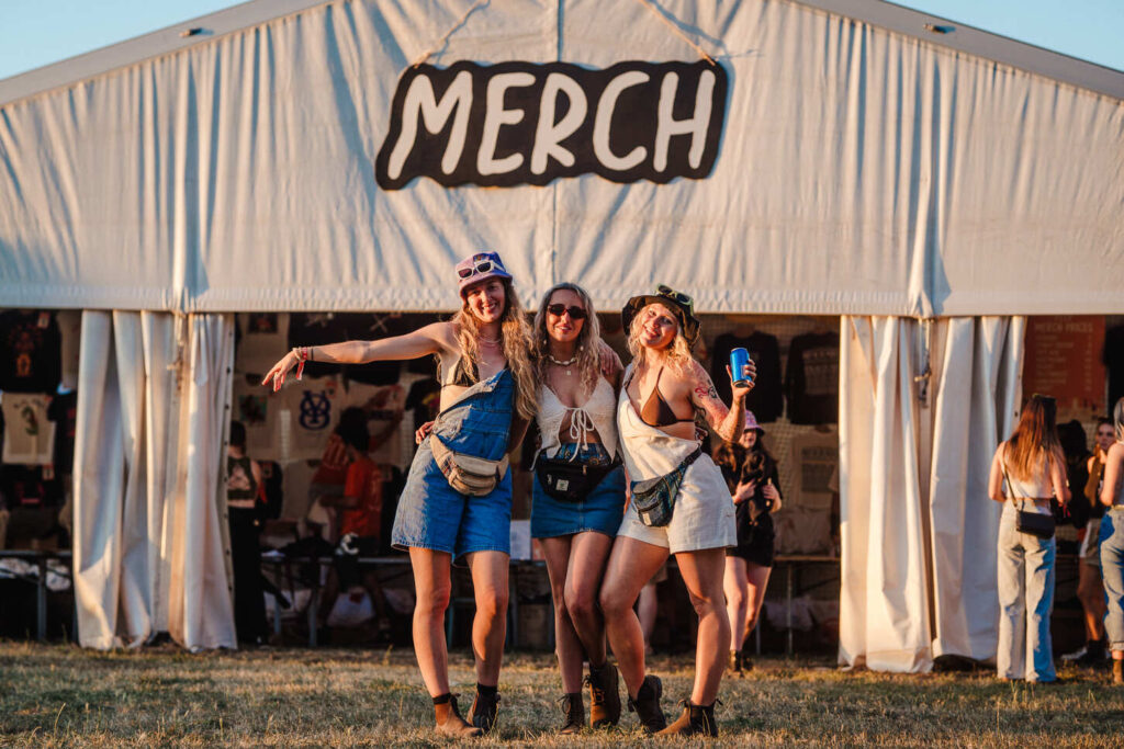Biggest yet: Thousands flock to four-day Party in the Paddock festival ...