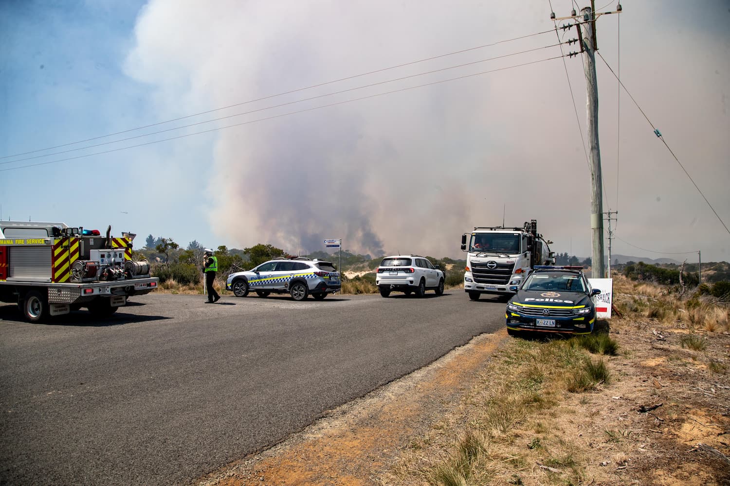 Dolphins Sands Road reopens after east coast bushfire - Pulse Tasmania