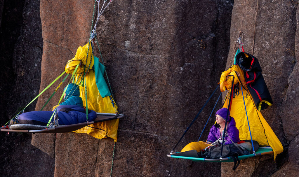 Bob Brown forest activists sleep off cliffs on kunanyi/Mt Wellington ...