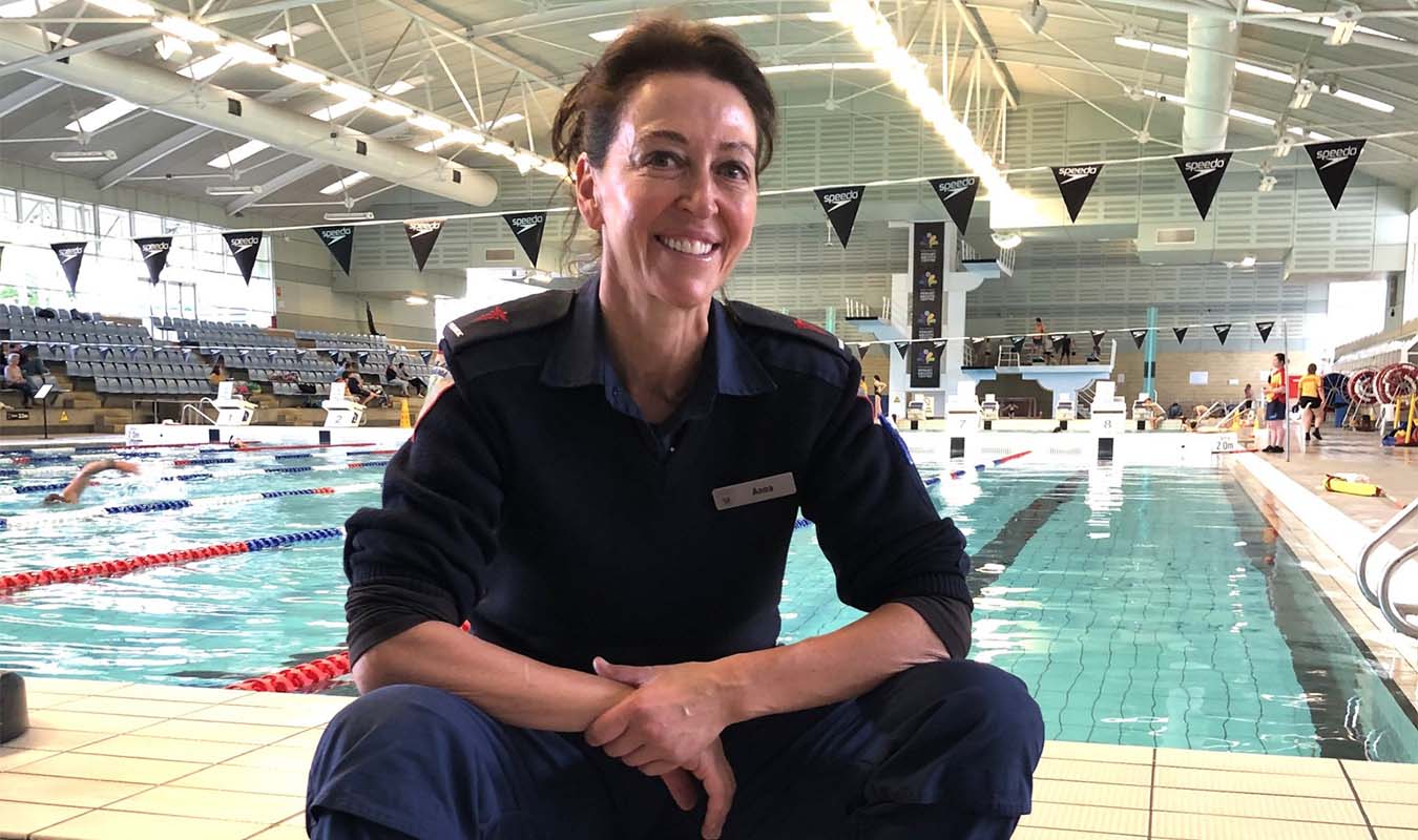 Tasmanian paramedic dives into charity swim to support MS - Pulse Tasmania